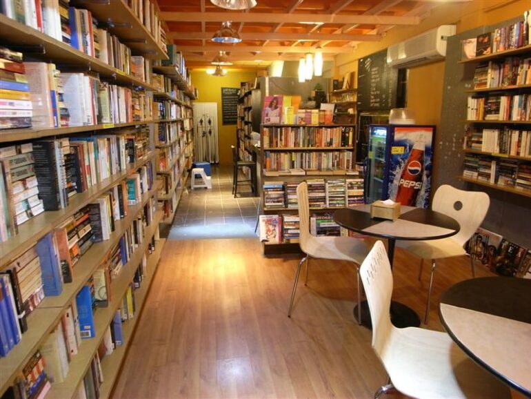 Dasa Book Cafe - WhenInSiam